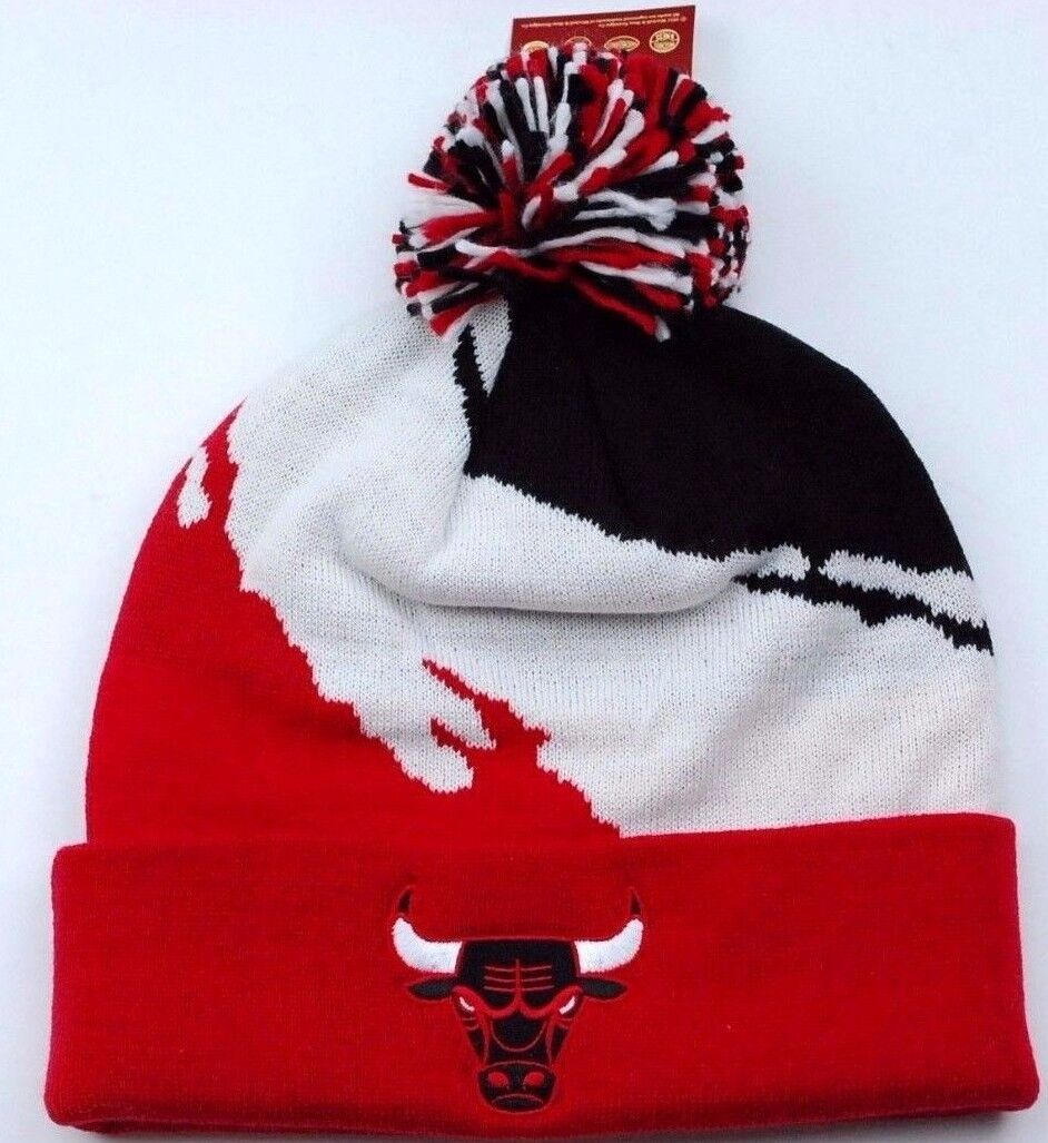 Chicago Bulls Mitchell & Ness NBA Pom Knit Beanie Black/White/Red Crow ...